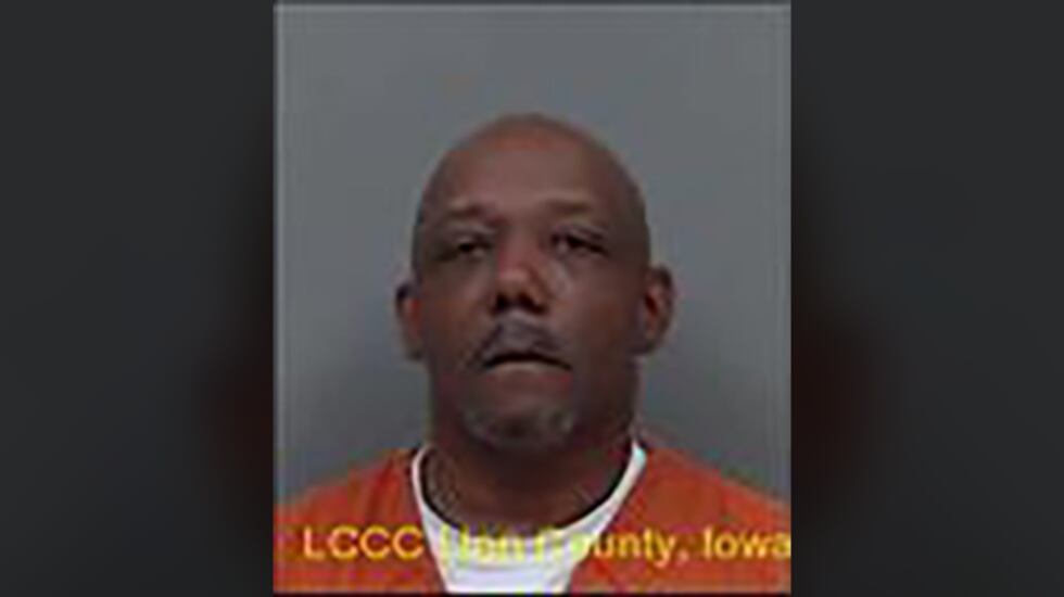 Cedar Rapids man charged with attempted murder for July shooting Cedar Rapids man charged with attempted murder for July shooting