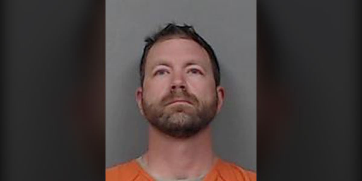 Former Center Point-Urbana school teacher pleads guilty to sending ... Former Center Point-Urbana school teacher pleads guilty to sending ...